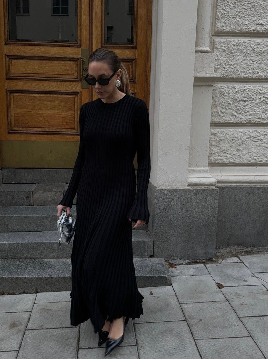 Dissh Ada Stone Long Sleeve - BLACK – BelleHire